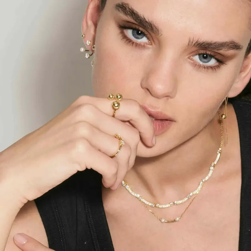 Nomination-Fashion-Era-Ring-with-Pearl-PVD-Yellow-Gold-3_1200x1200.webp?v=1744197438